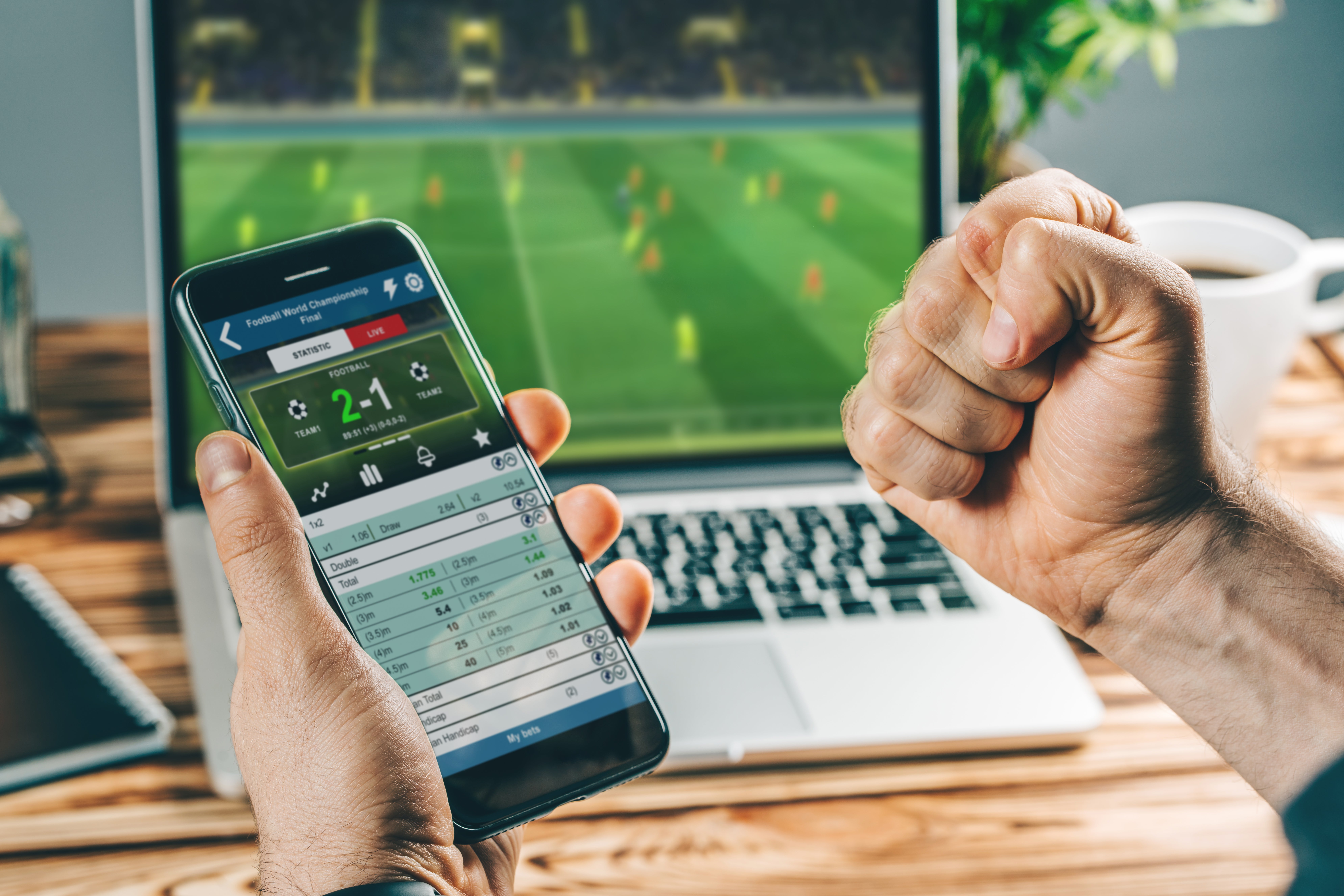 DraftKings & FanDuel Users May Be Owed Compensation | 10/22/2025