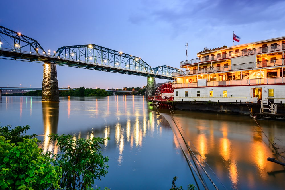 Riverboat Accidents: What Injured Passengers, Crew, and Families Need ...